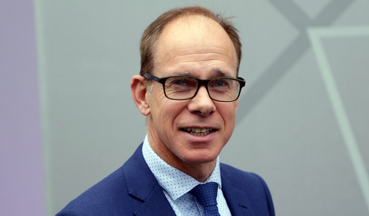 Professor Thomas förenar skolmedicin med naturlig läkning av cancer ...