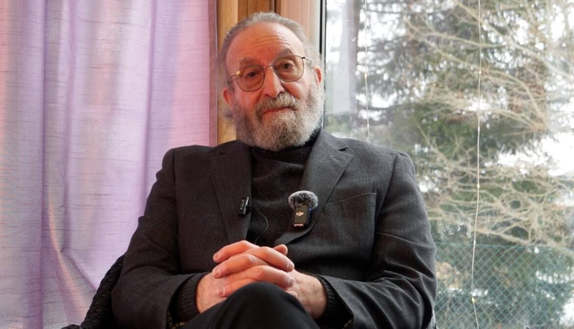 Sweden at the Crossroads: Stephen Brawer's Call for Sweden to Embrace ...